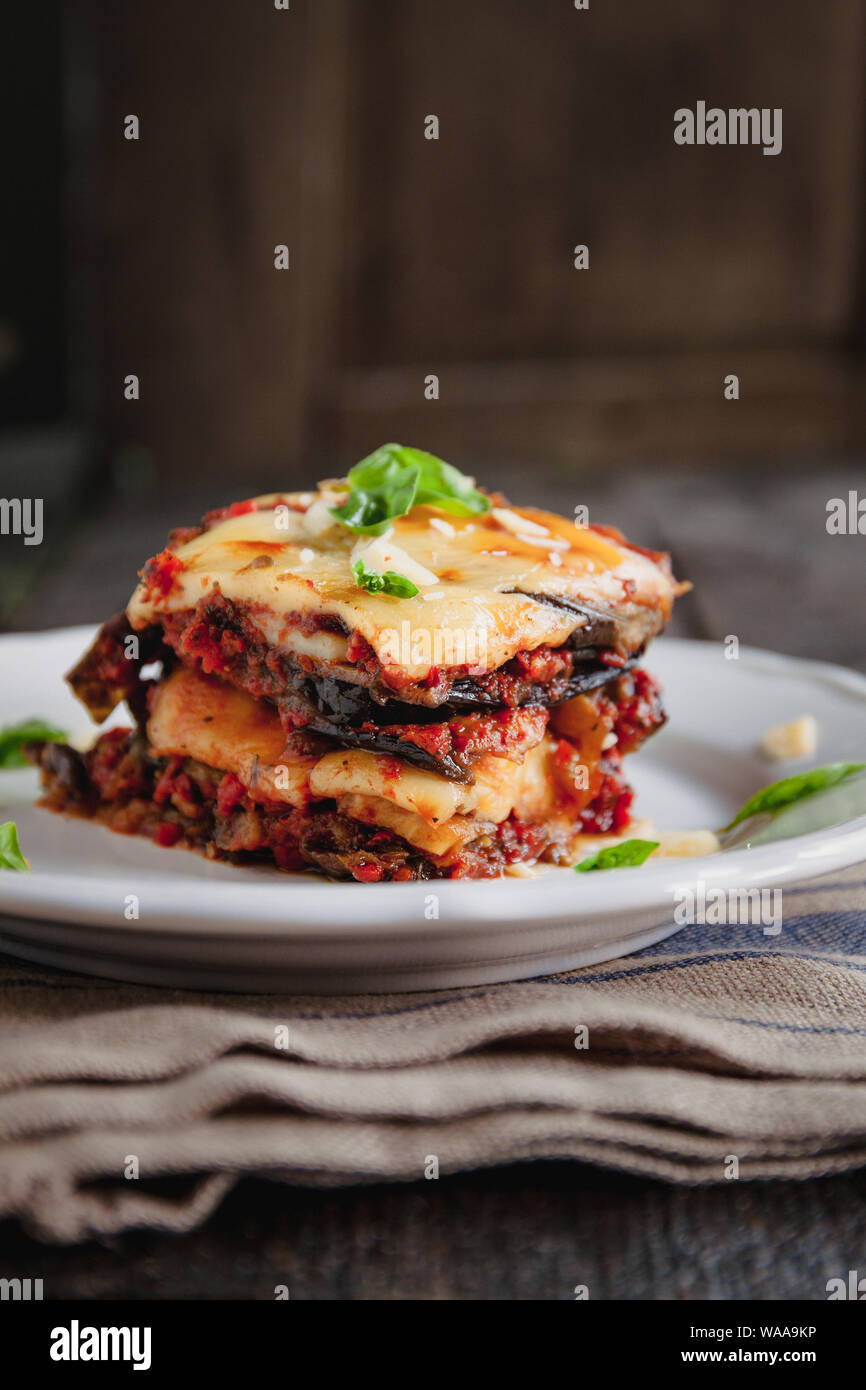 Melanzane o melanzane hi-res stock photography and images - Alamy