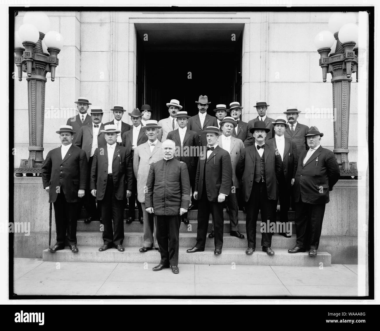 The detectives Cut Out Stock Images & Pictures - Alamy