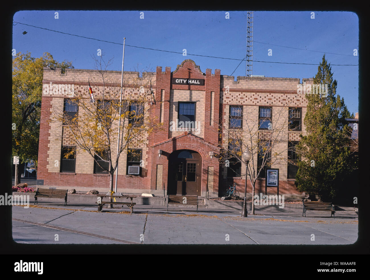 Montrose avenue hi-res stock photography and images - Alamy