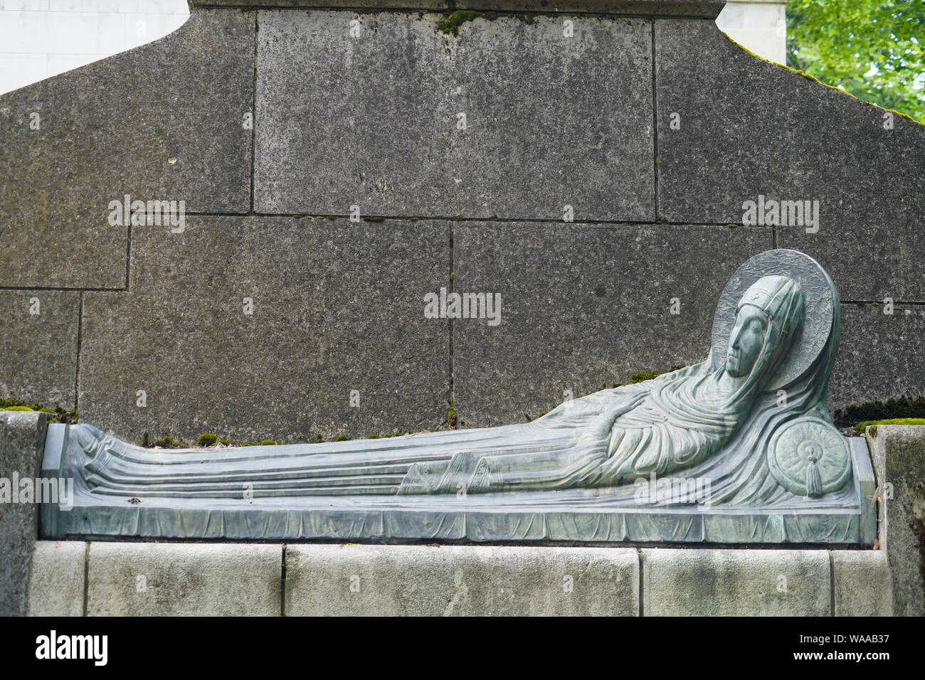 elaborate headstone at Serban Voda cemetery (commonly known as Bellu ...