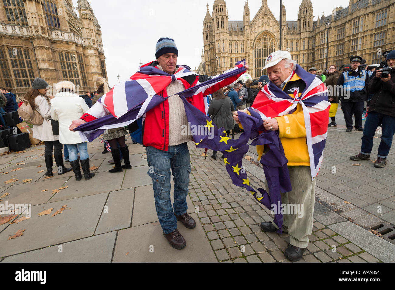Ripping up a european flag hi-res stock photography and images - Alamy