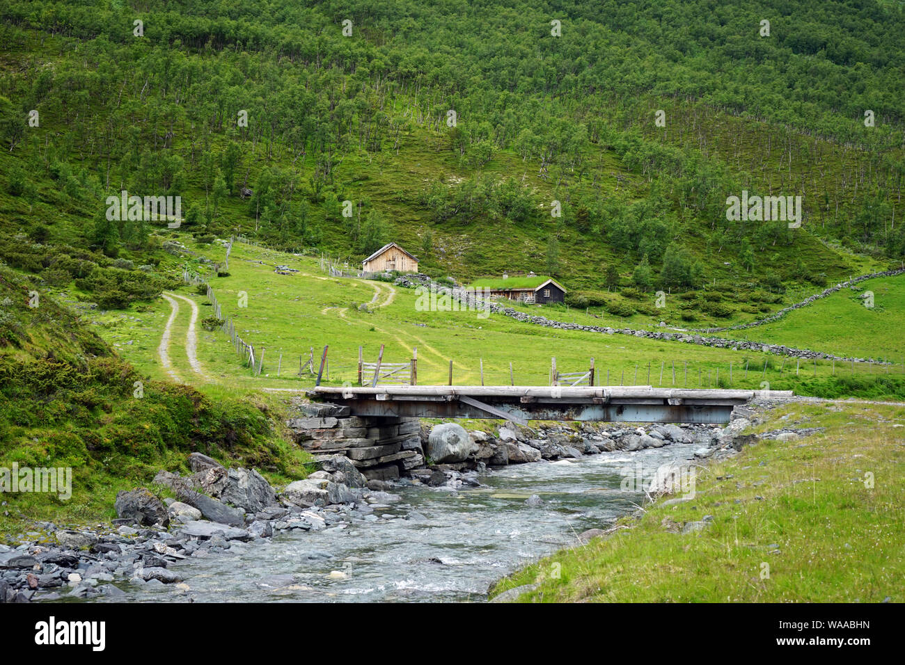 Wooden bridge farm houses hi-res stock photography and images - Alamy