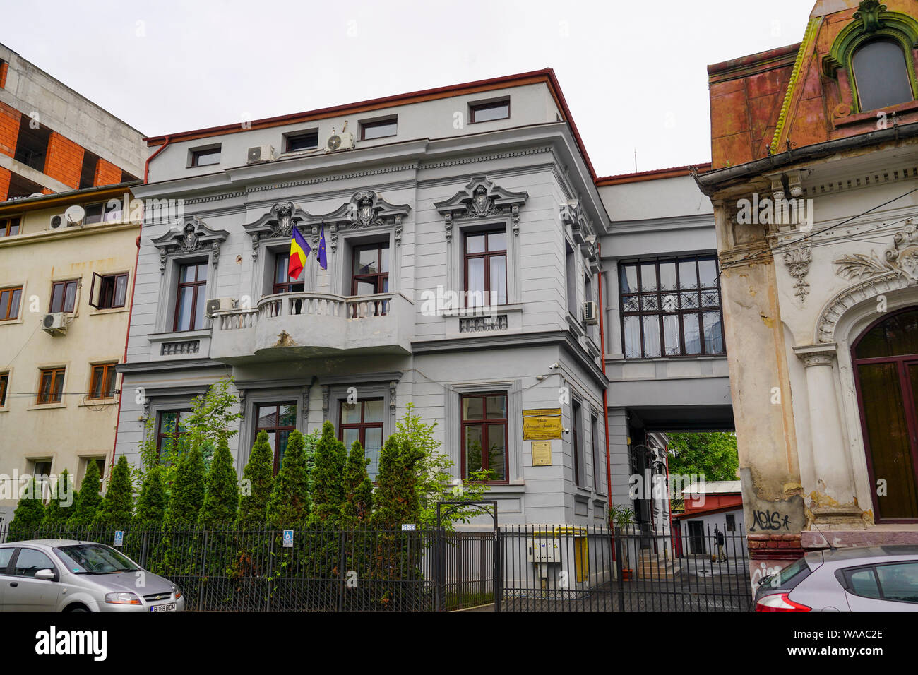 Old Soviet era building in Strada Cercului in sector 2 of the Old Town ...