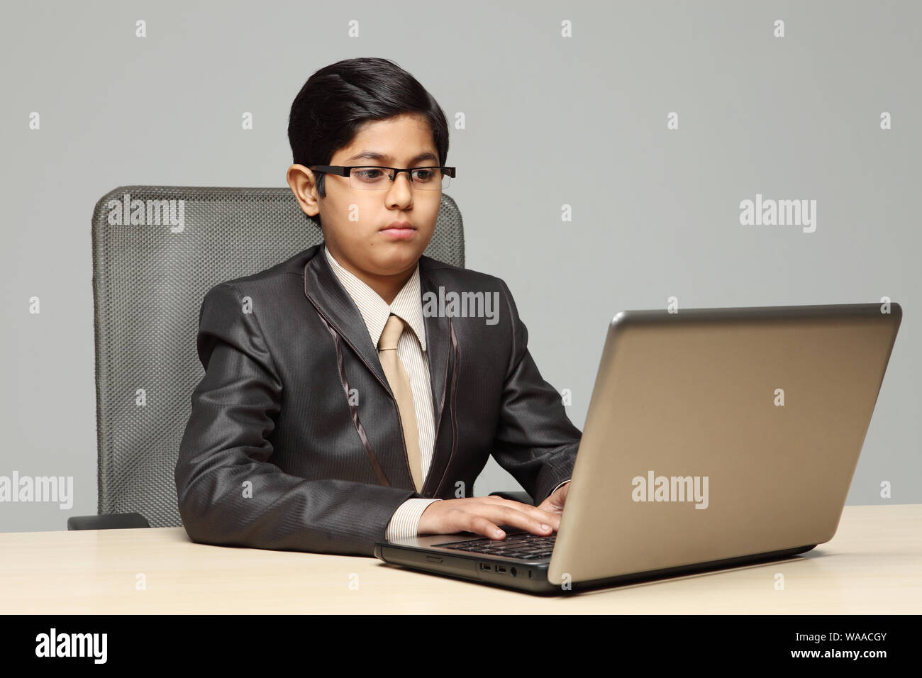 Boy office hi-res stock photography and images - Alamy