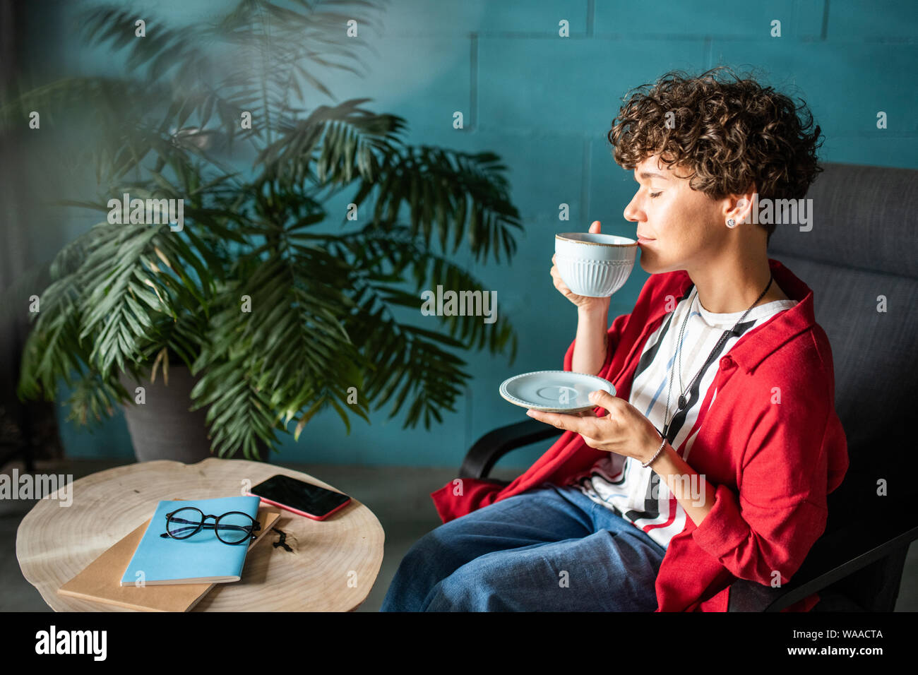 Smelling tea hi-res stock photography and images - Alamy