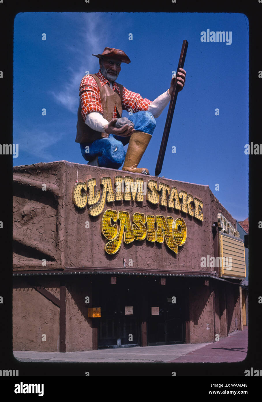 Stake claim hi-res stock photography and images - Alamy