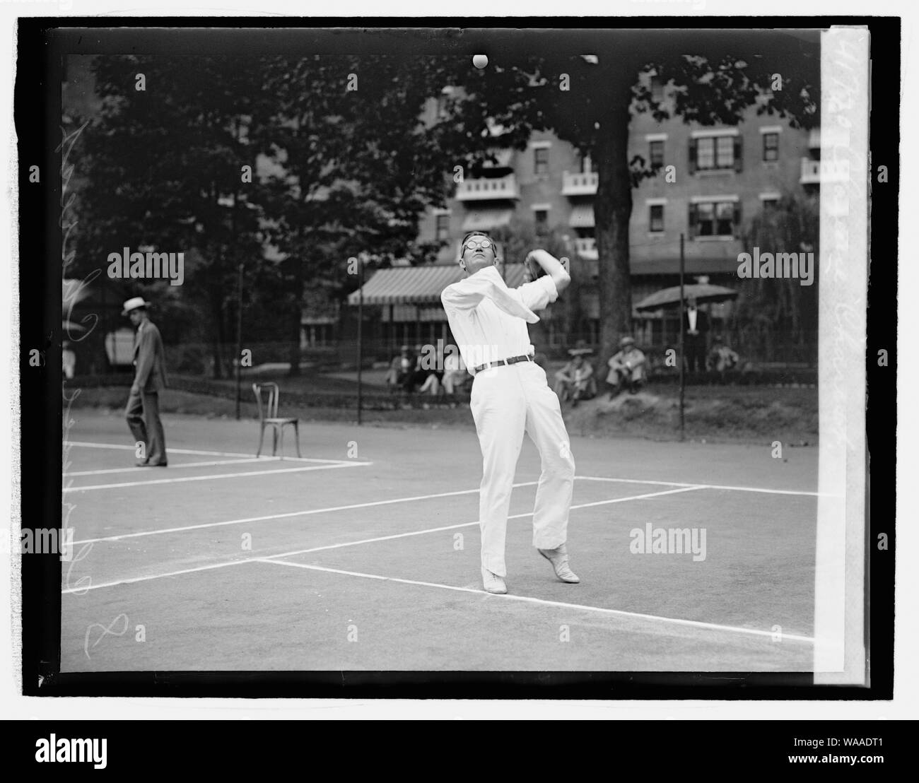 Charest hi-res stock photography and images - Alamy