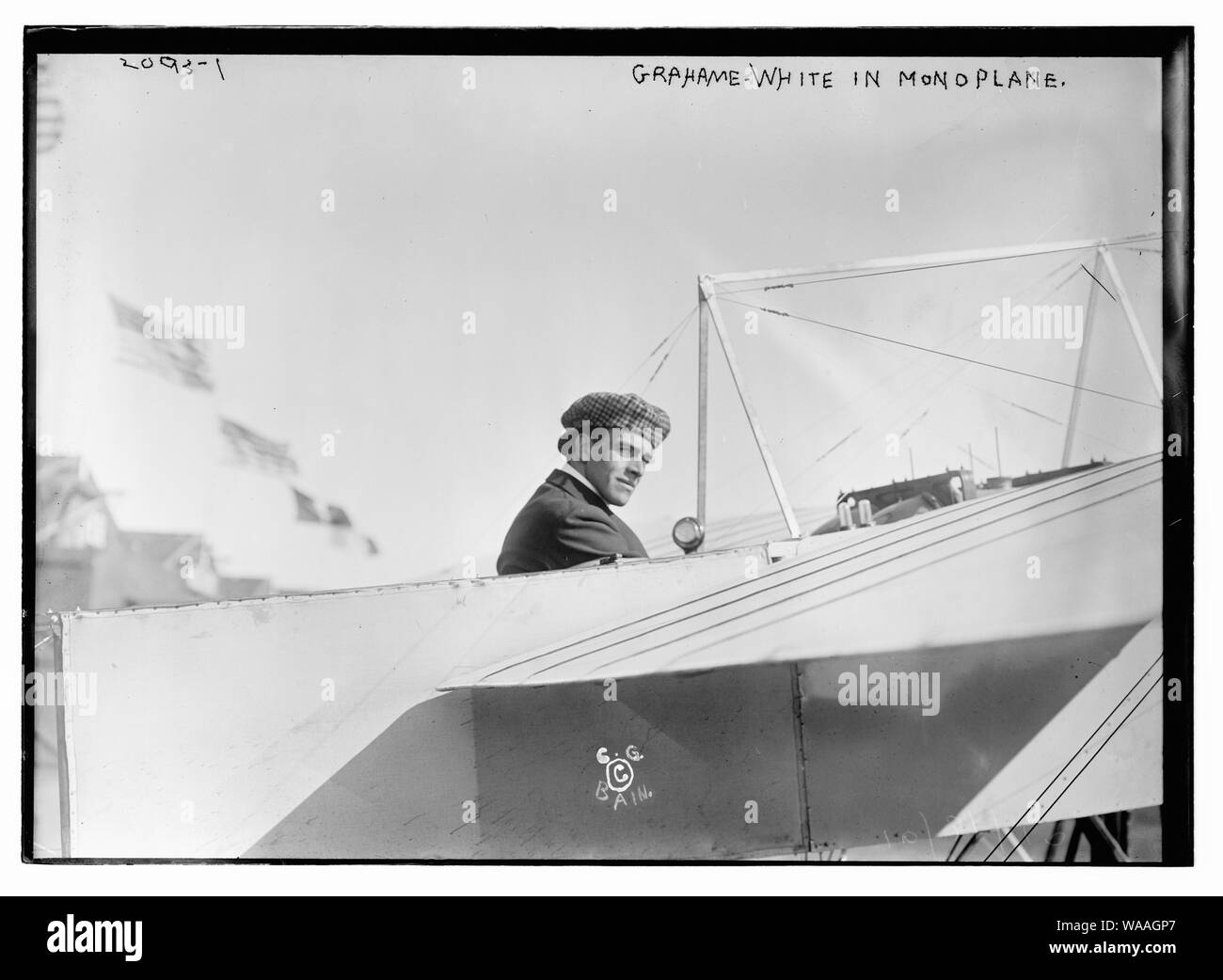 Claude] Grahame-White in monoplane Stock Photo - Alamy