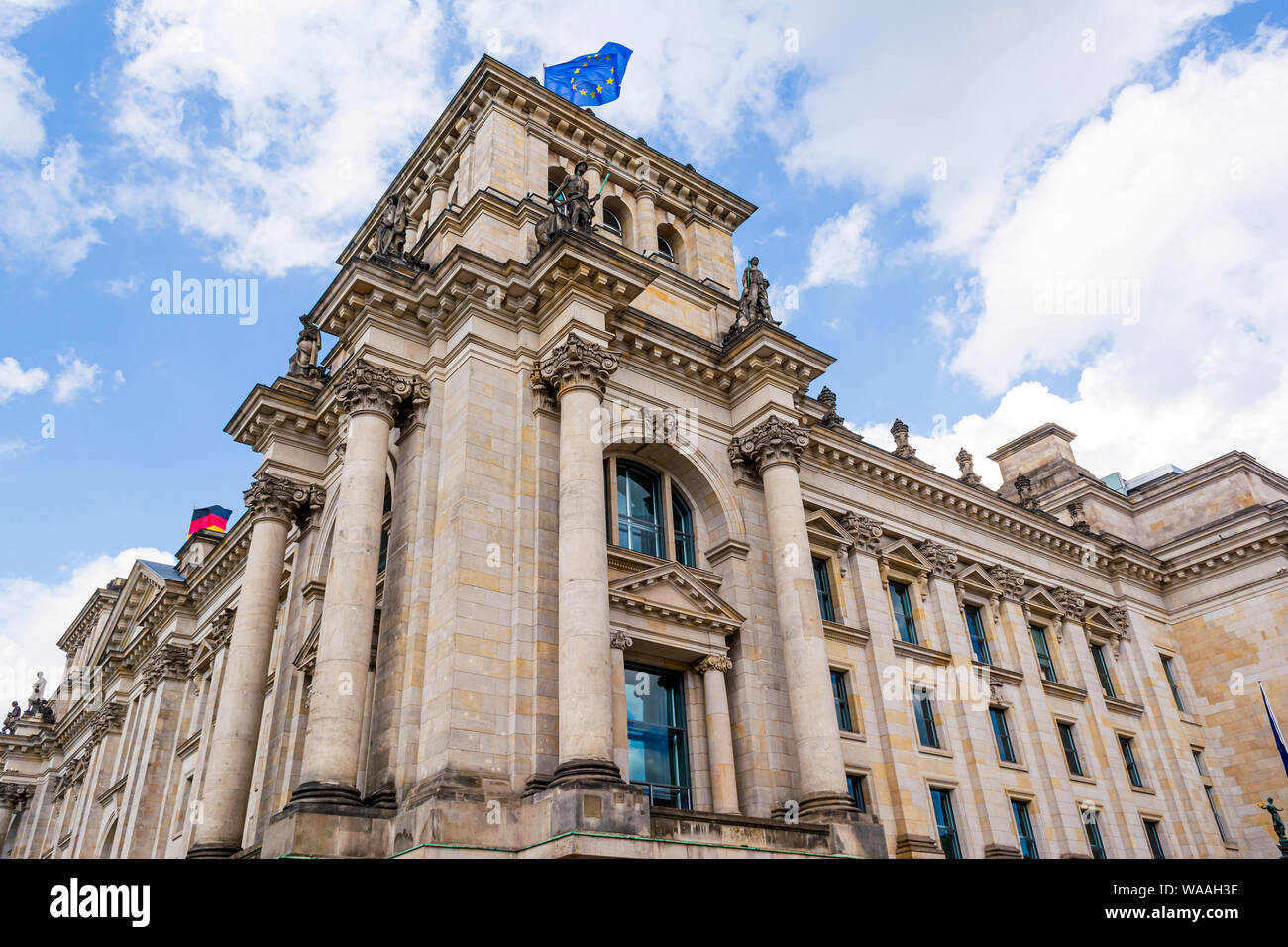 View of the Reichstag building, the seat of the German parliament Stock ...