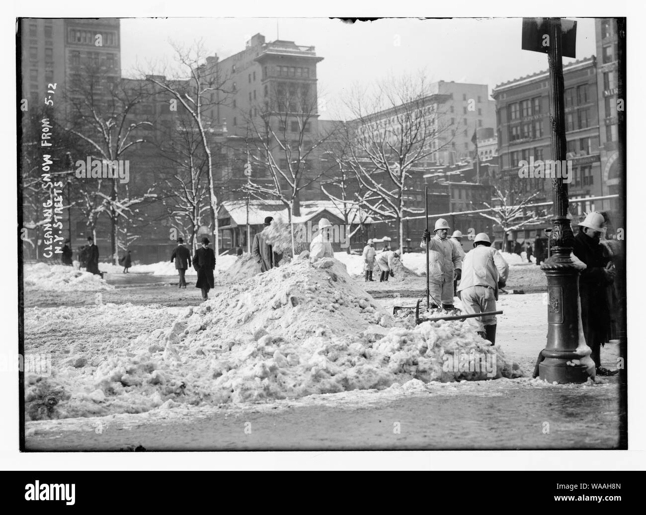 Cleaning road Cut Out Stock Images & Pictures - Alamy