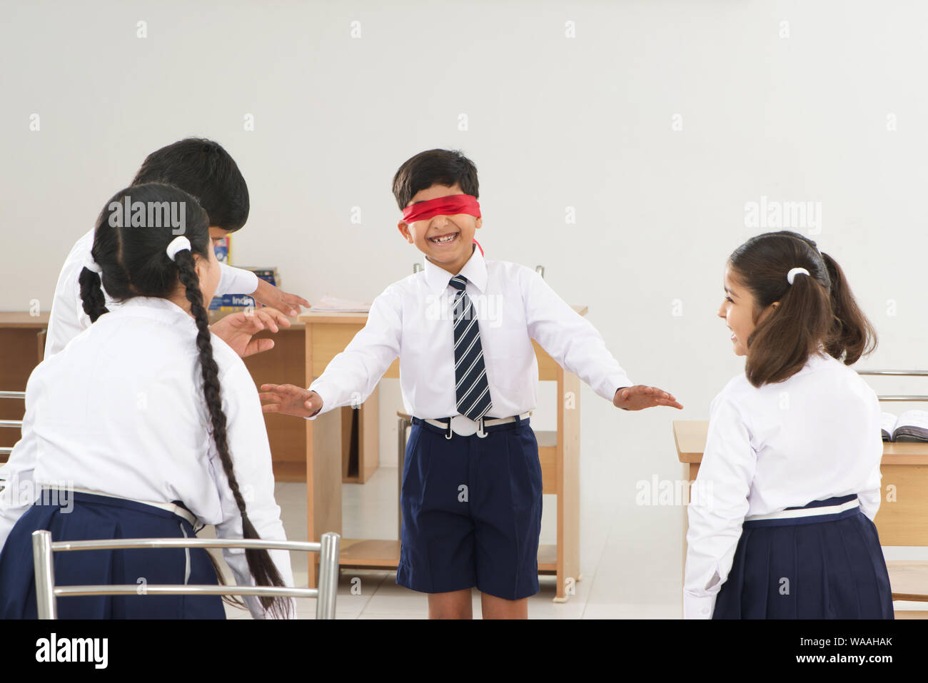 Blindfold children hi-res stock photography and images - Alamy