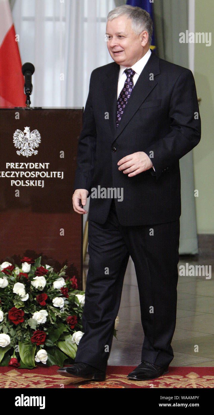 Former polish president lech hi-res stock photography and images - Alamy