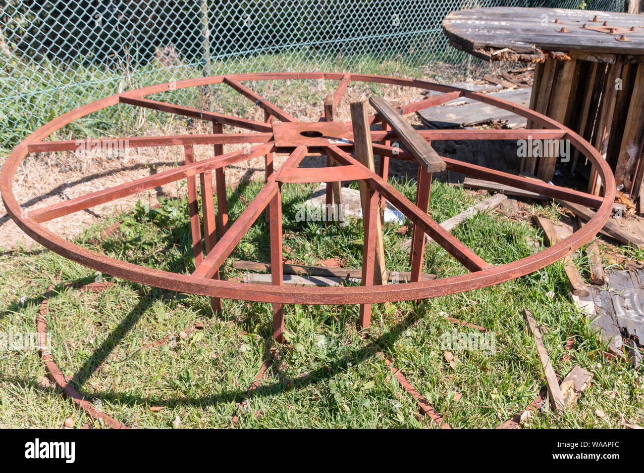 Metal drum hi-res stock photography and images - Alamy