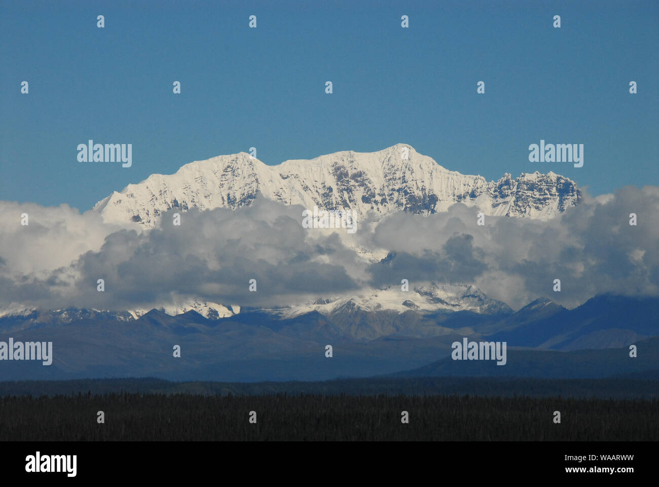 The stunning scenery of snow covered mountains from Highway One in ...