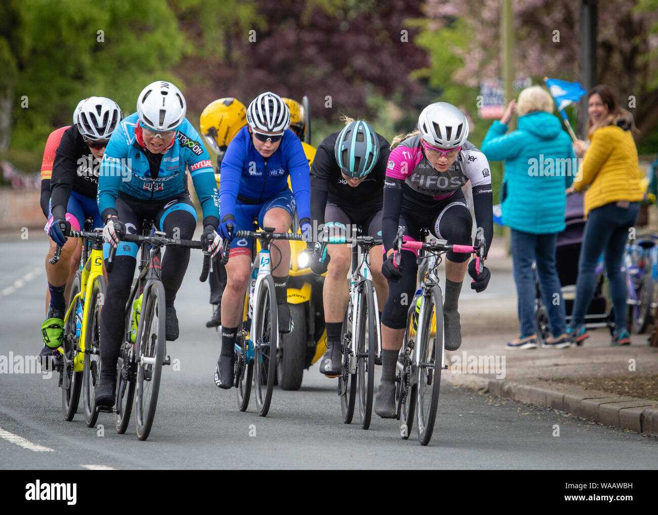Leaders of the 2019 Tour de Yorkshire women's race pass through ...