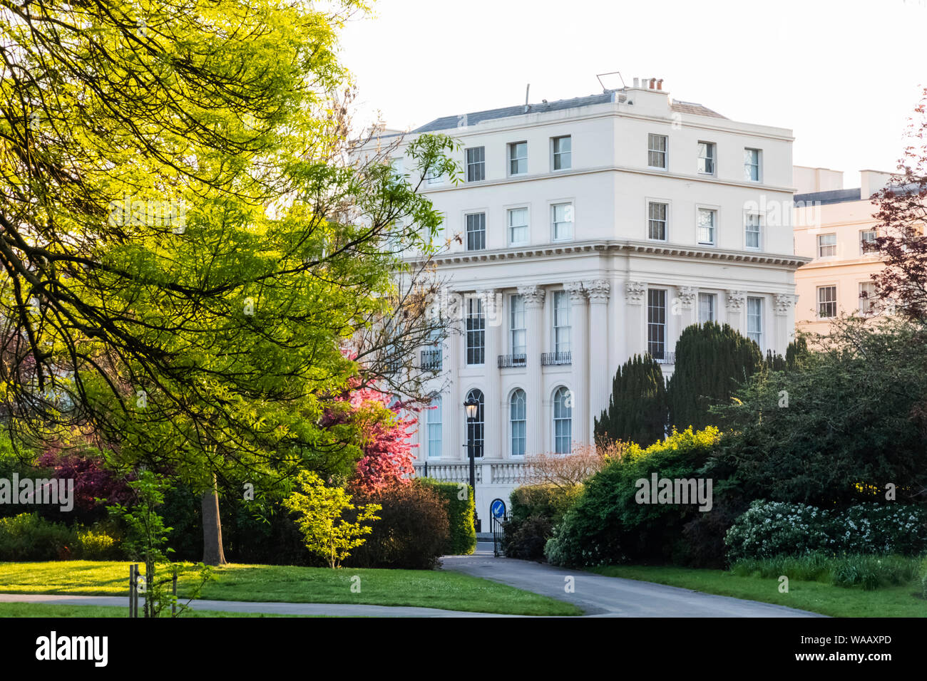 Chester terrace regents park london hi-res stock photography and images ...