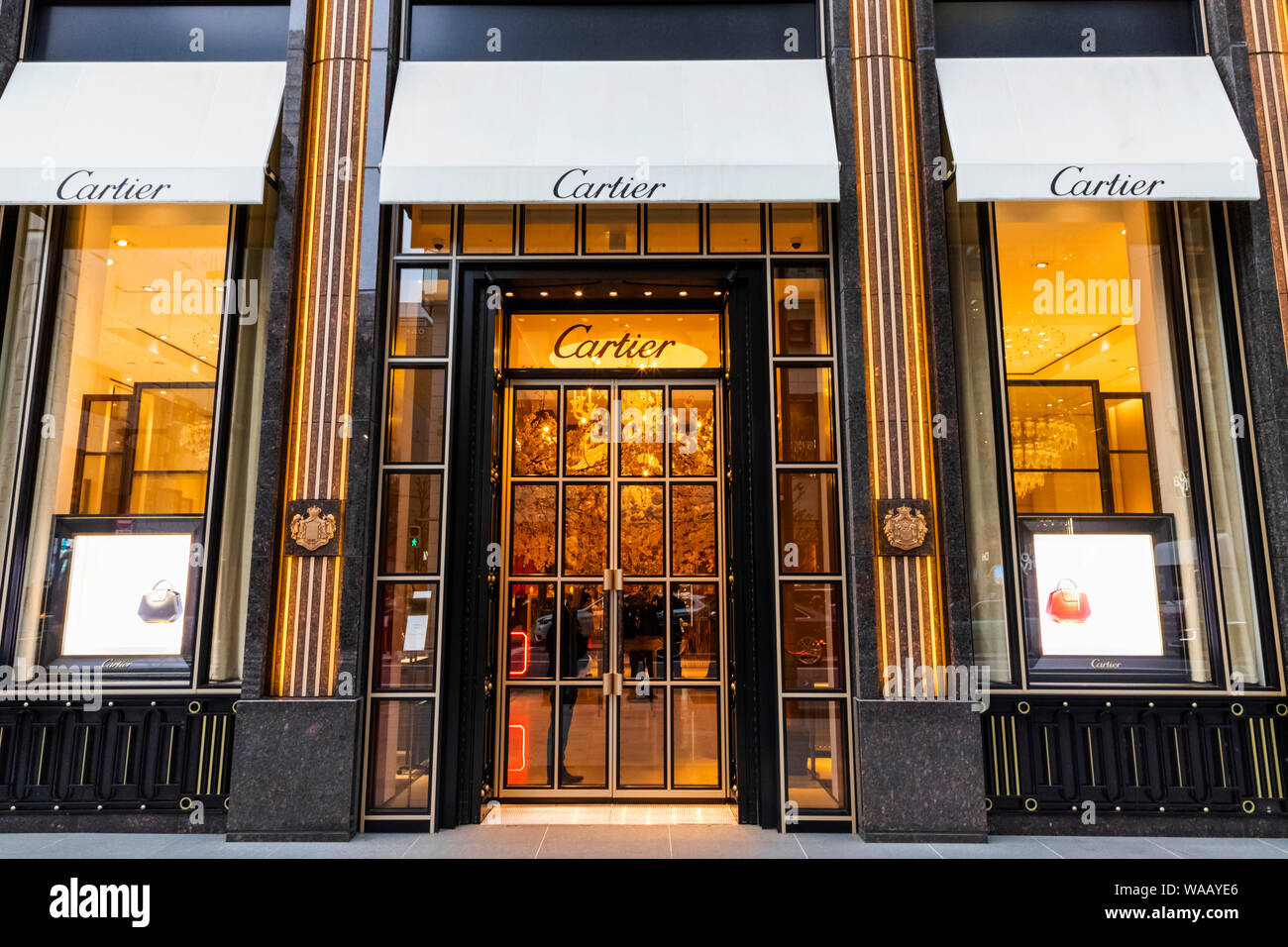 Japan, Honshu, Tokyo, Ginza, Cartier Store, 30075570 Stock Photo - Alamy