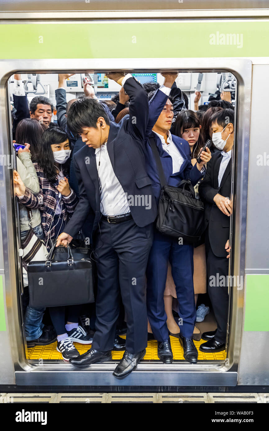 Japan, Honshu, Tokyo, Shinjuku, Shinjuku Train Station, Commuters ...