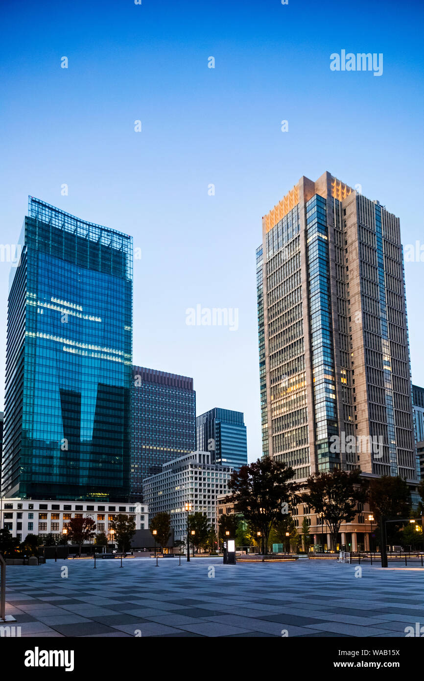Japan, Honshu, Tokyo, Marunouchi District, Marunouchi Building and JP ...