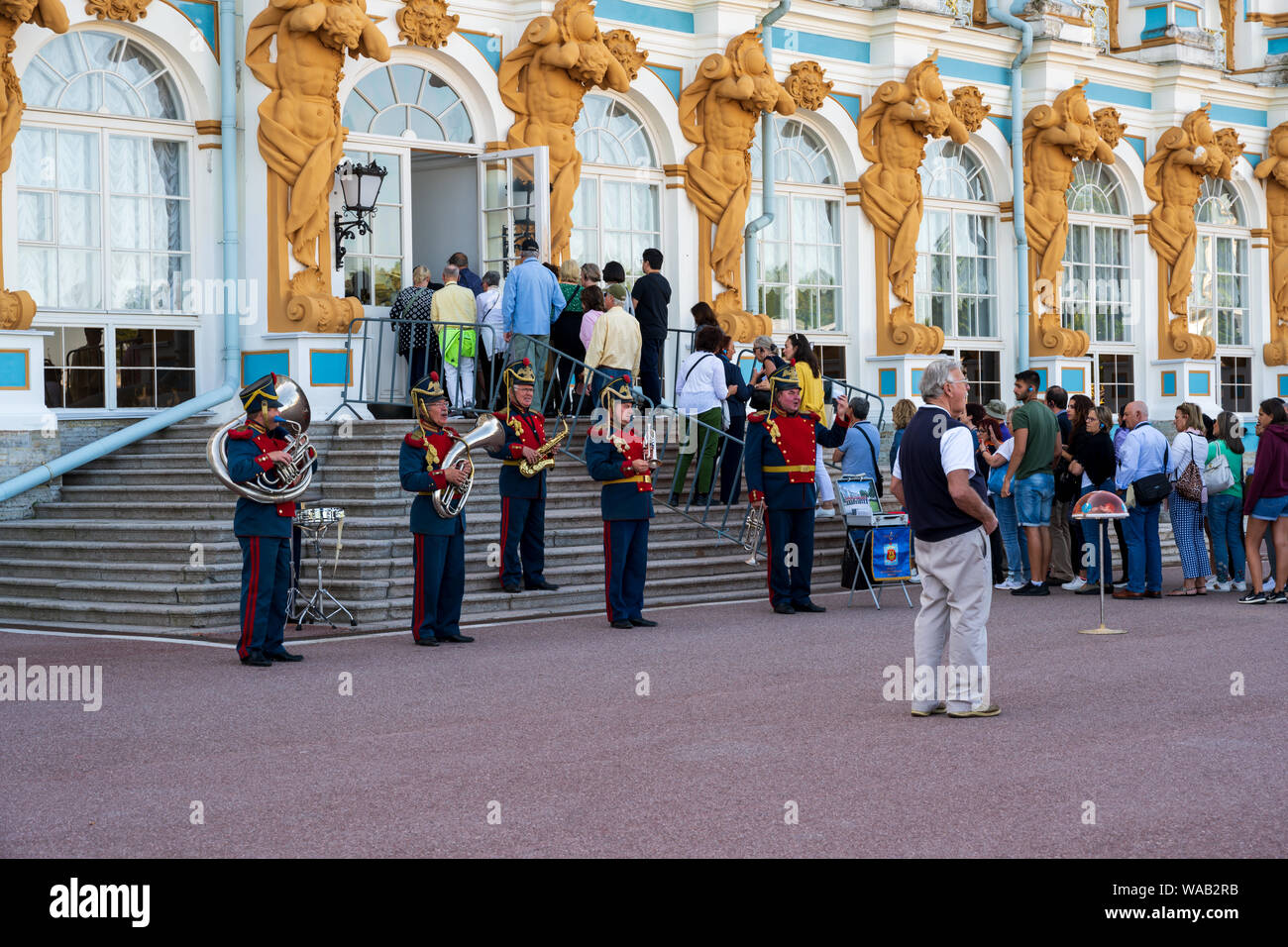 Band stands hi-res stock photography and images - Alamy