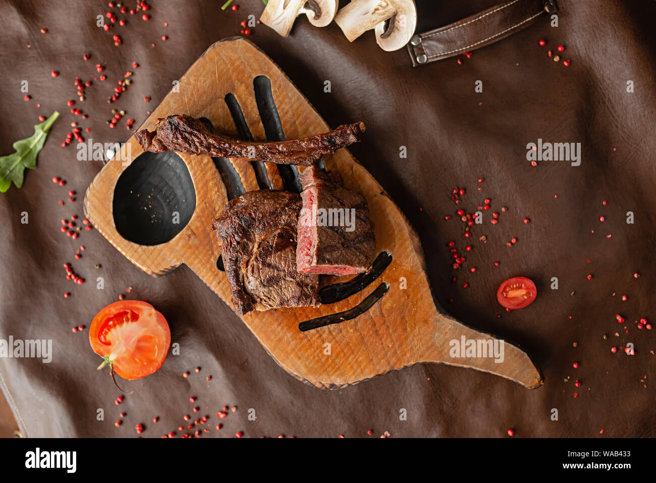 Beef sinew hi-res stock photography and images - Alamy