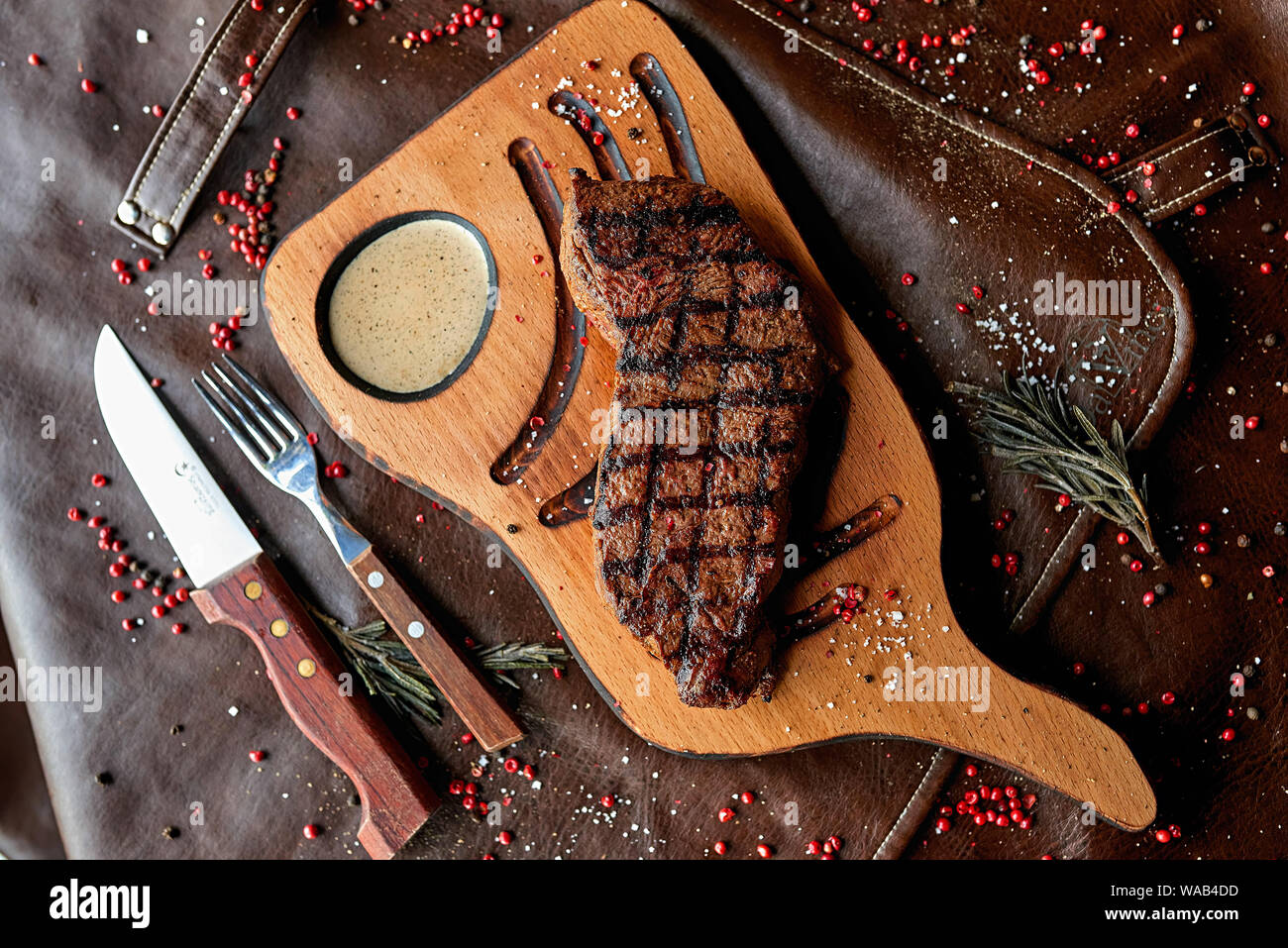 Beef sinew hi-res stock photography and images - Alamy