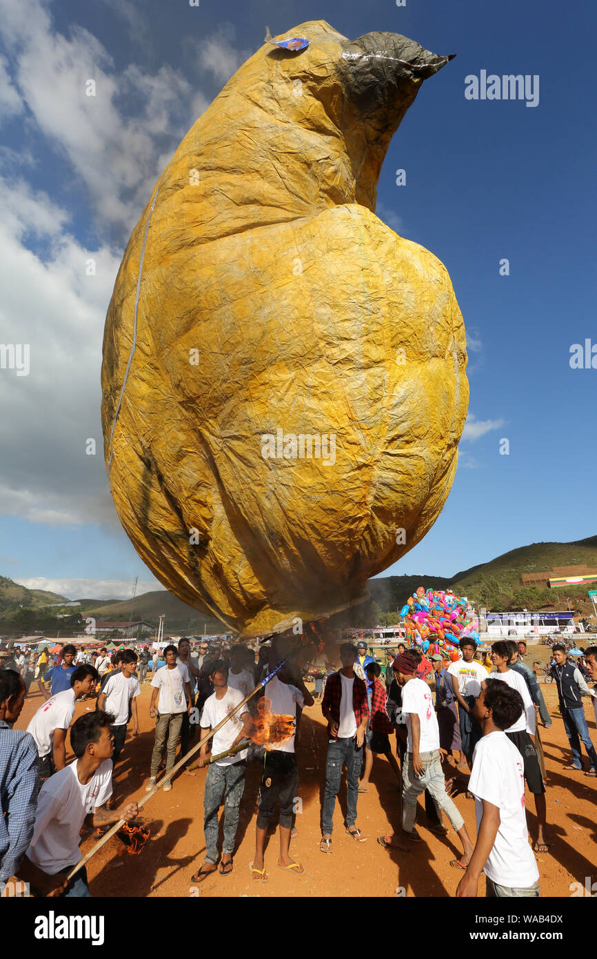 Taunggyi hot air balloon hi-res stock photography and images - Alamy