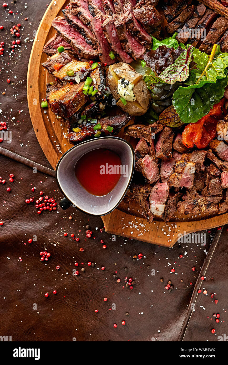 Beef sinew hi-res stock photography and images - Alamy