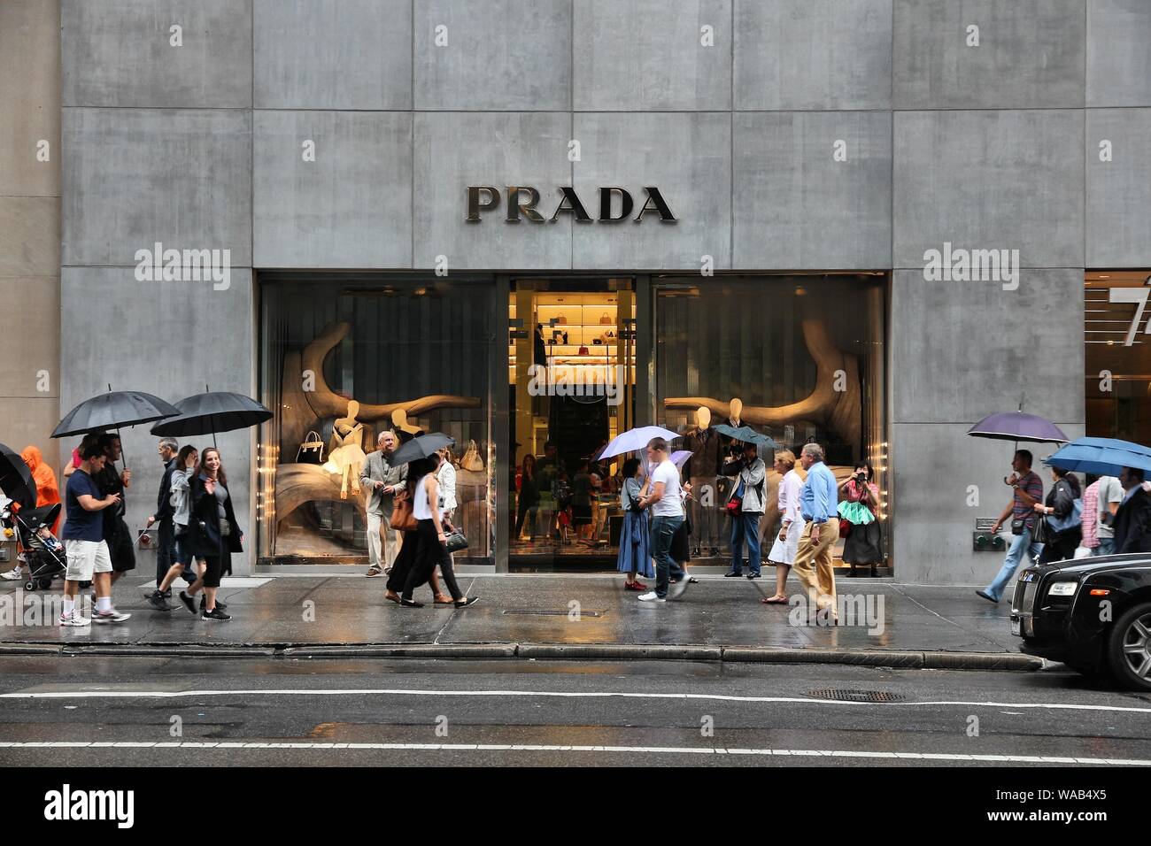 Prada store new york hi-res stock photography and images - Alamy