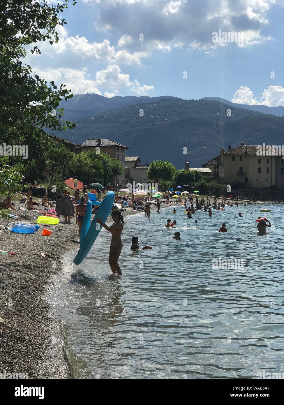 Lago lierna hi-res stock photography and images - Alamy
