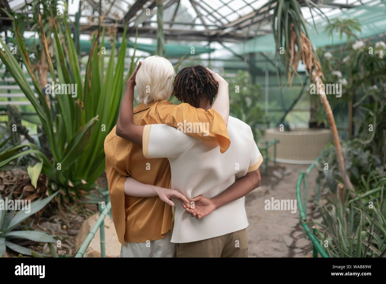 Two male models hi-res stock photography and images - Alamy