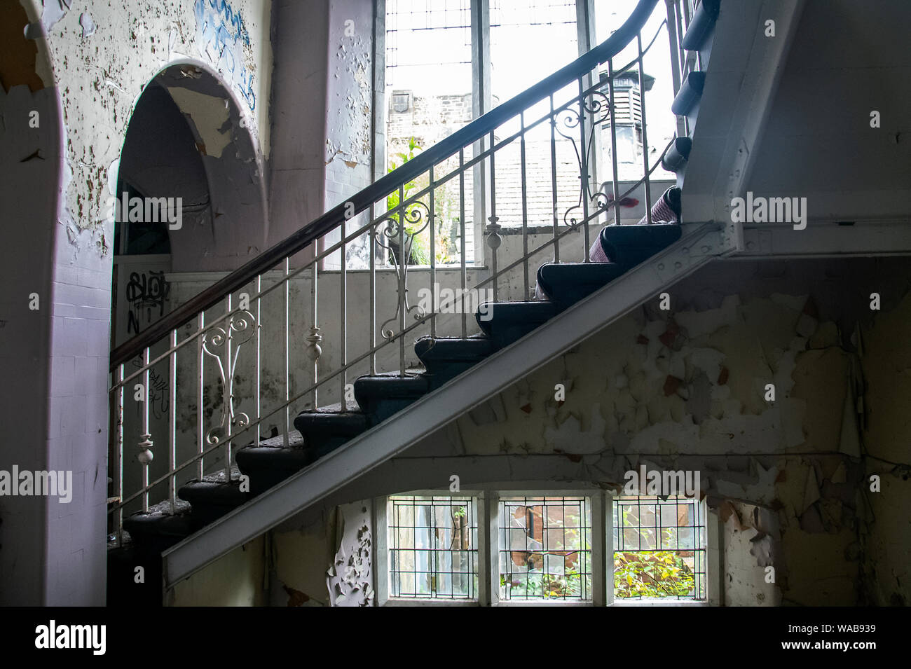 Royal Alexandra Hospital Scotland High Resolution Stock Photography and ...