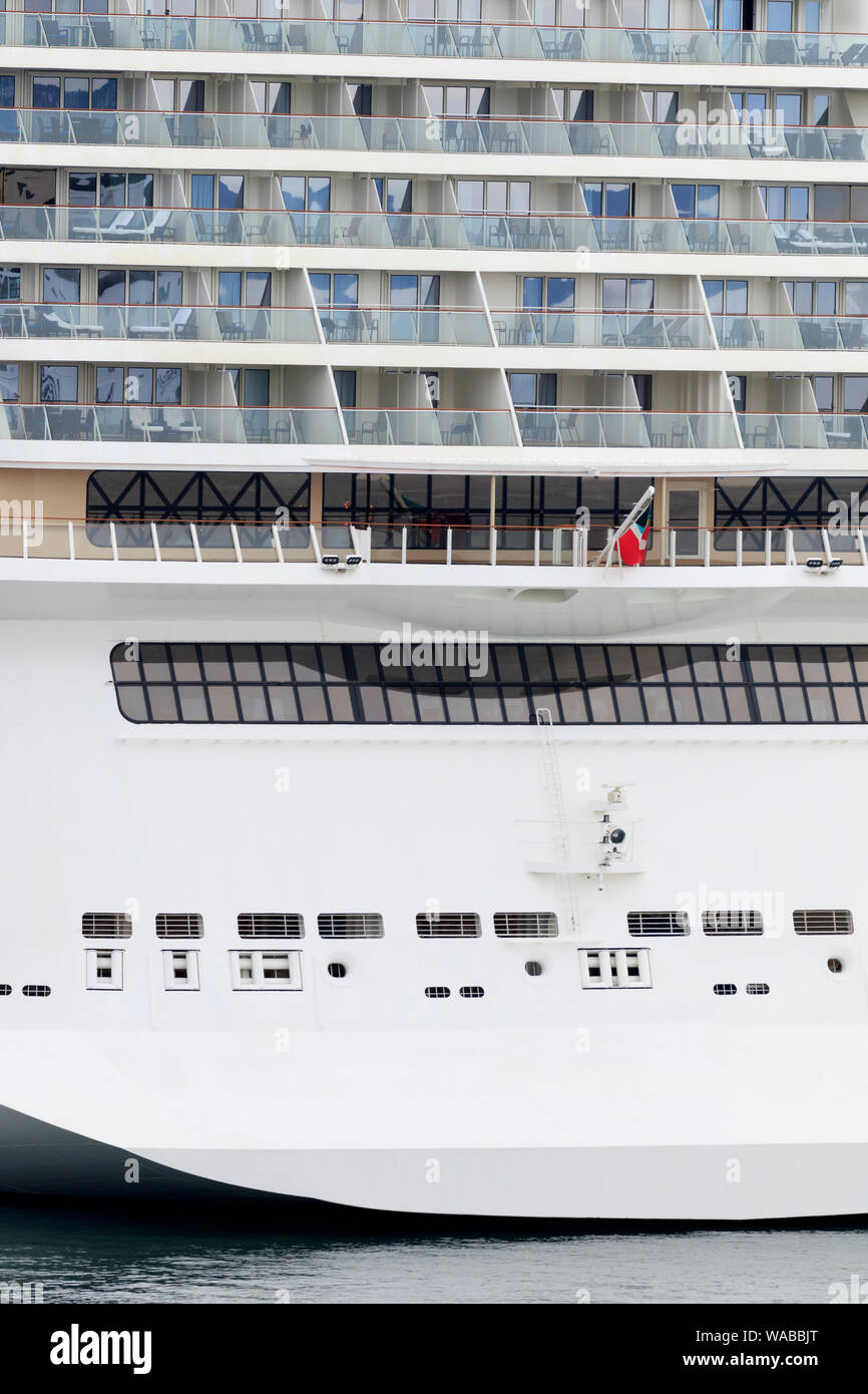 Cruise Ship, Port of Victoria, Vancouver Island, British Columbia, USA ...