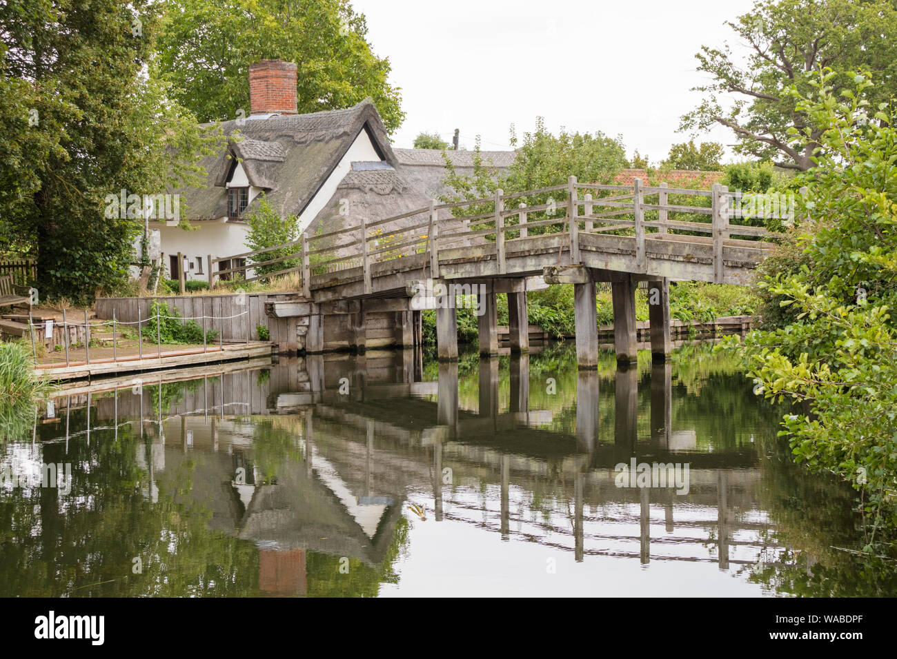 Bridge Cottage on the River Stour at the National Trust's Flatford Mill ...