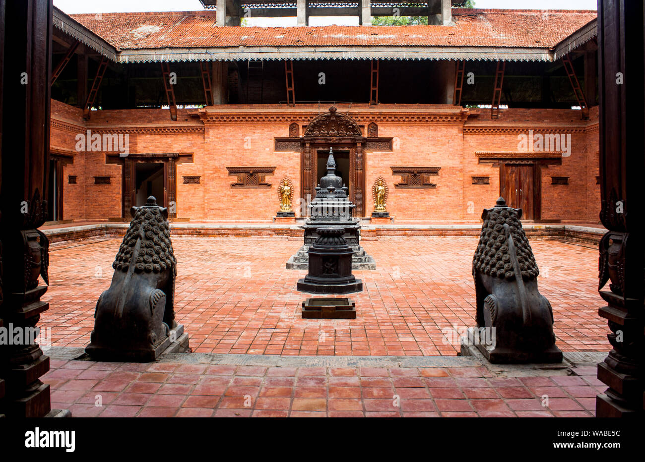 Traditional nepalese architecture hi-res stock photography and images ...