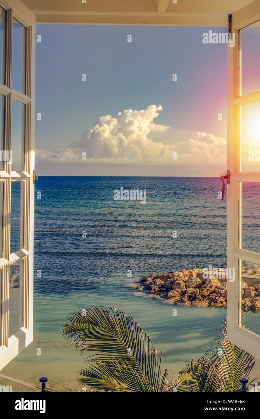 Beach view through window hi-res stock photography and images - Alamy
