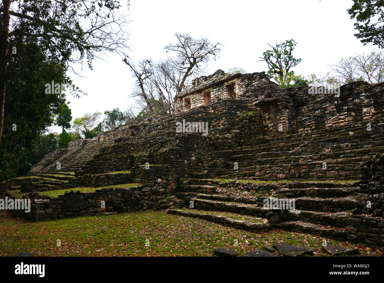 mayan temples mexico Stock Photo - Alamy