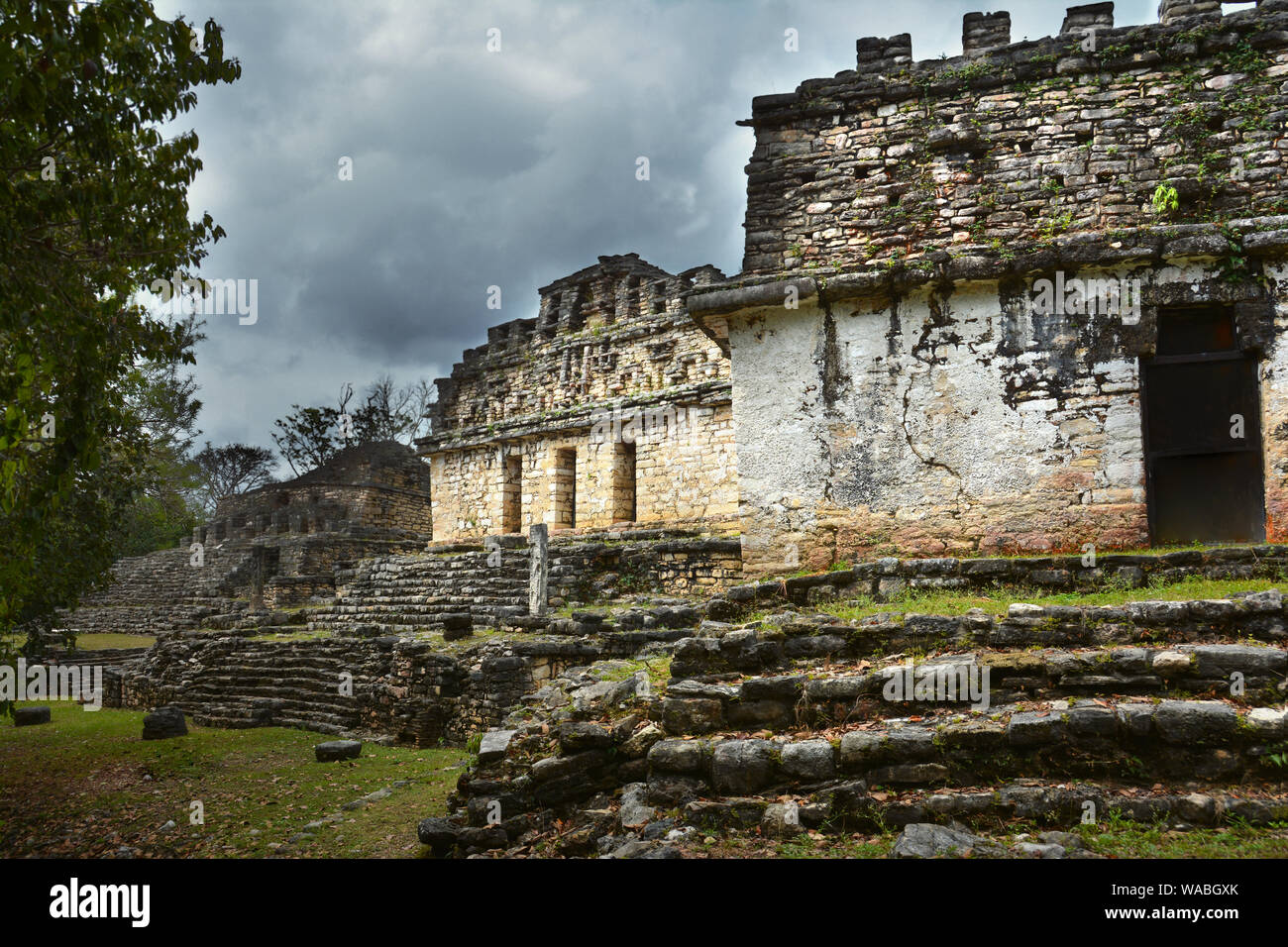 mayan temples mexico Stock Photo - Alamy