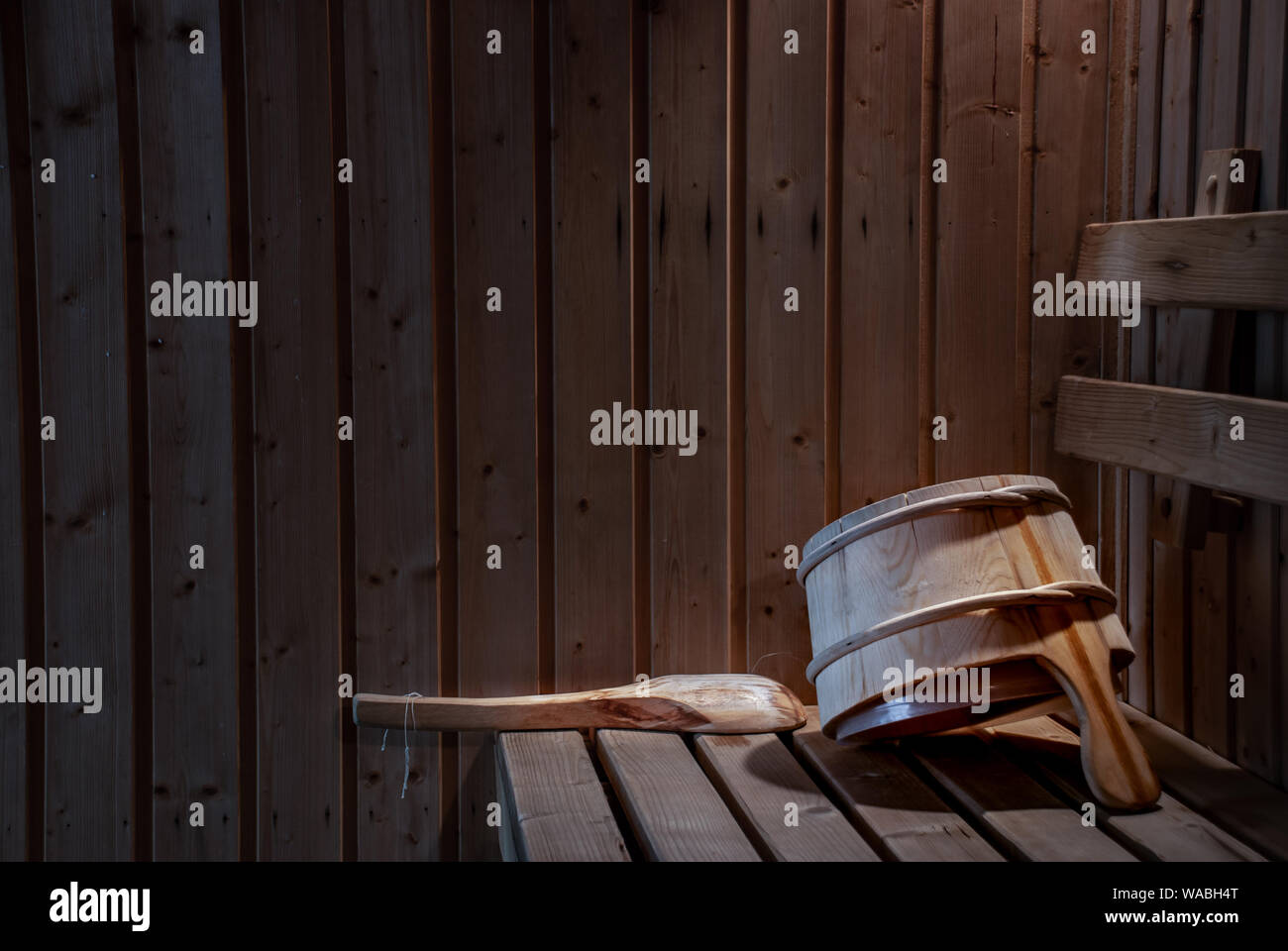 Detail of Wooden bucket in a sauna, relaxation concept Stock Photo - Alamy