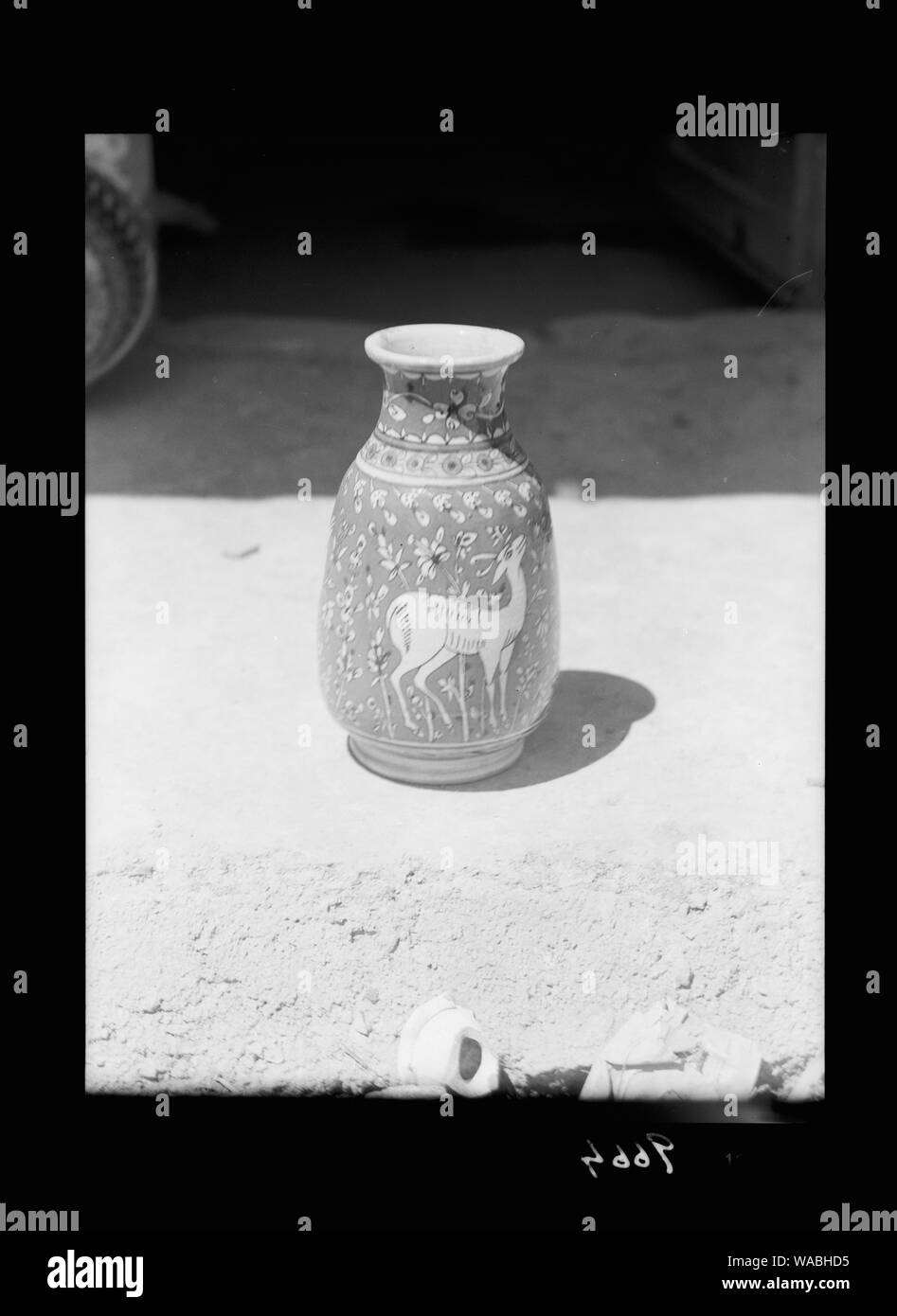 Complete pattern Black and White Stock Photos & Images - Alamy