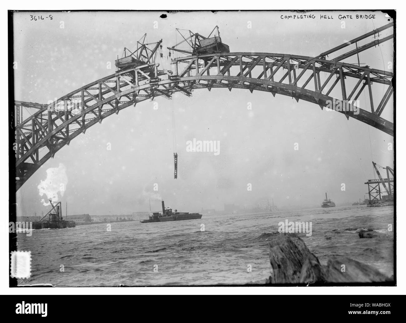 Completing Hell Gate Bridge Stock Photo - Alamy