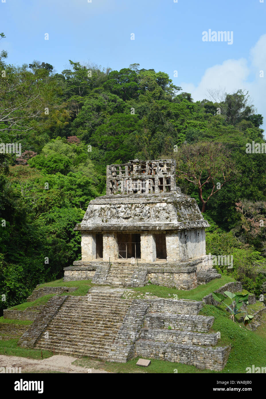 mayan temples mexico Stock Photo - Alamy