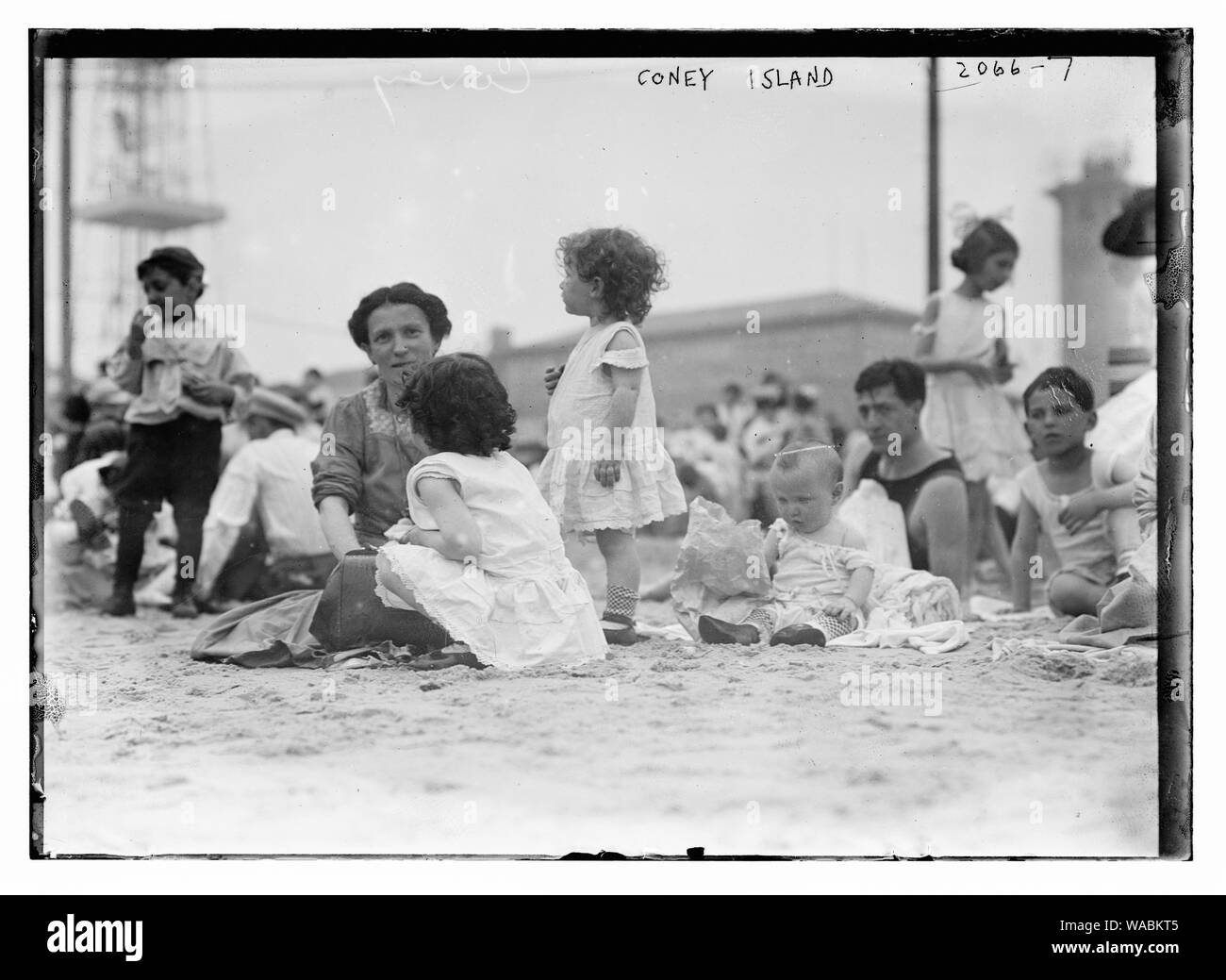 Coney island Cut Out Stock Images & Pictures - Alamy