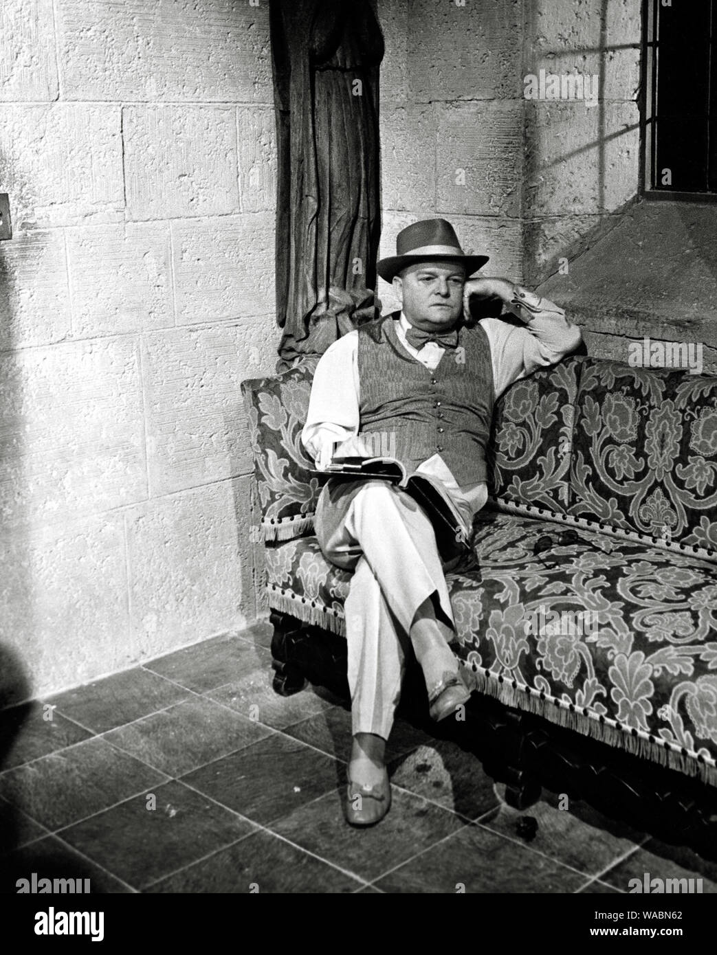 Truman Capote on the set of "Murder by Death" (1976) Columbia File ...