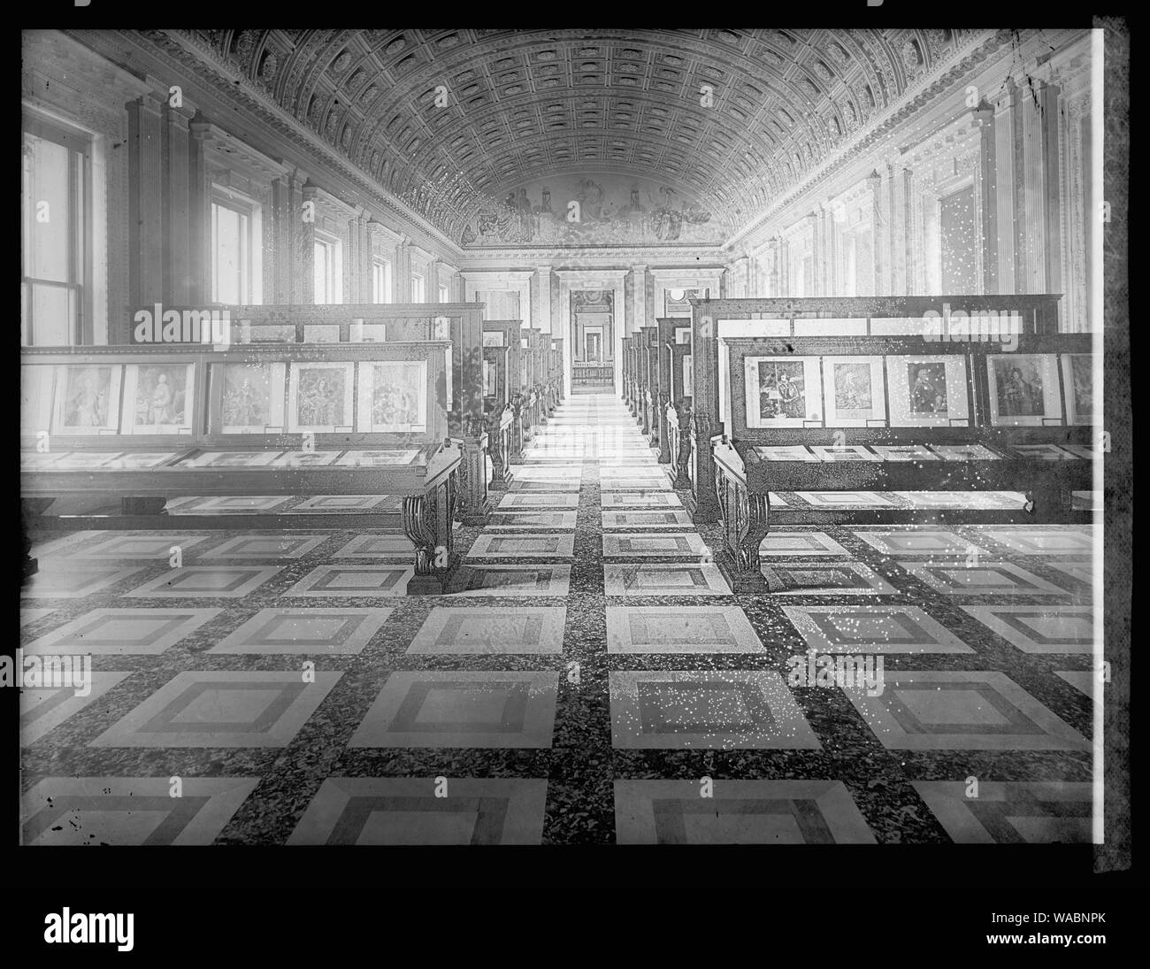 Books national library in Black and White Stock Photos & Images - Alamy