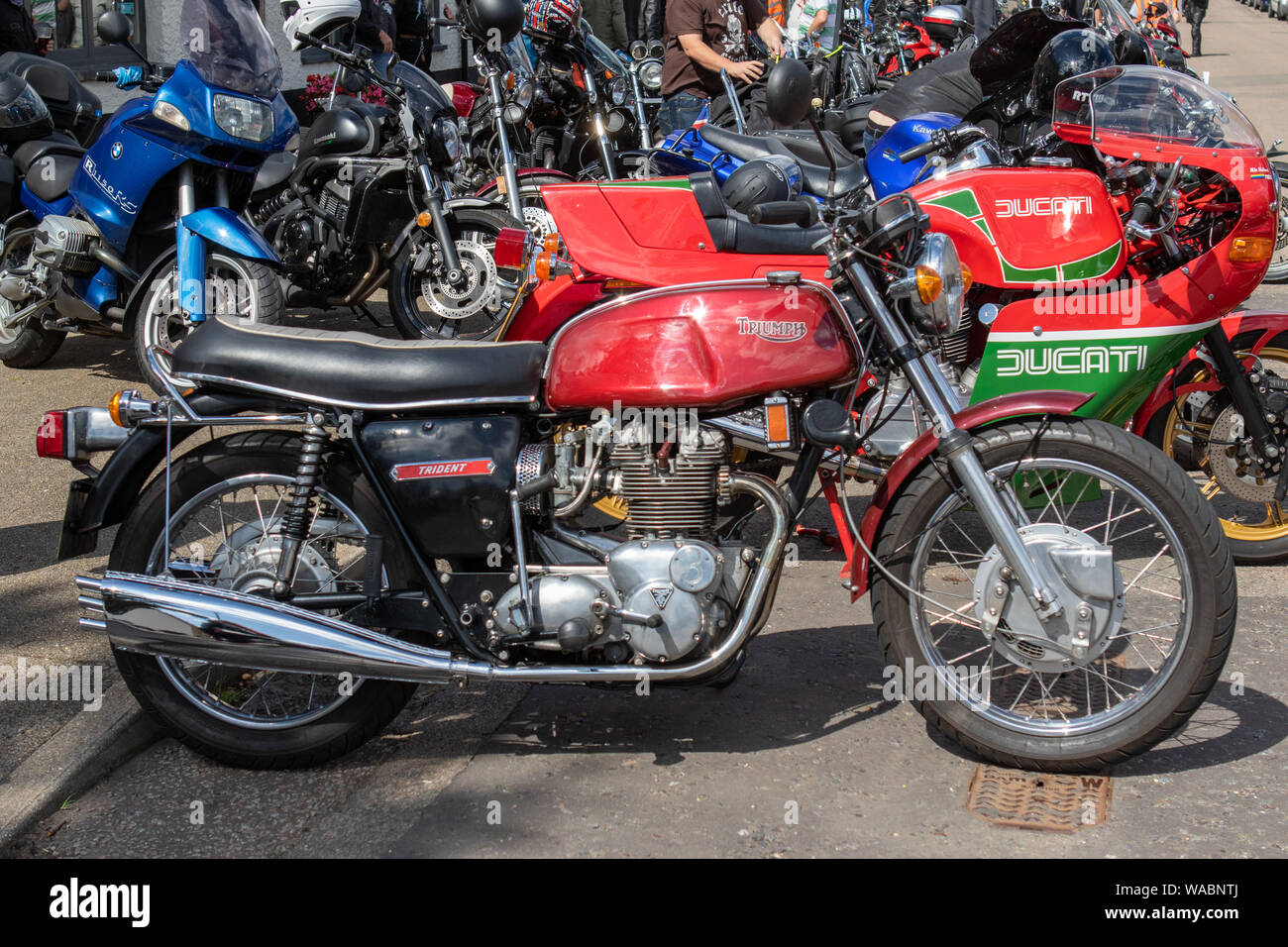 Triumph Trident T150V Stock Photo - Alamy