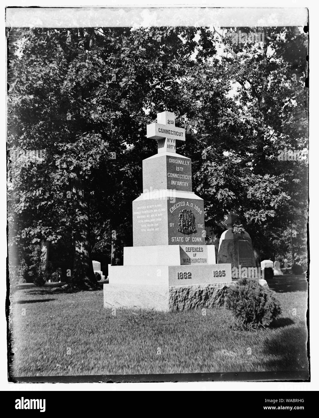 Connecticut monument hi-res stock photography and images - Alamy