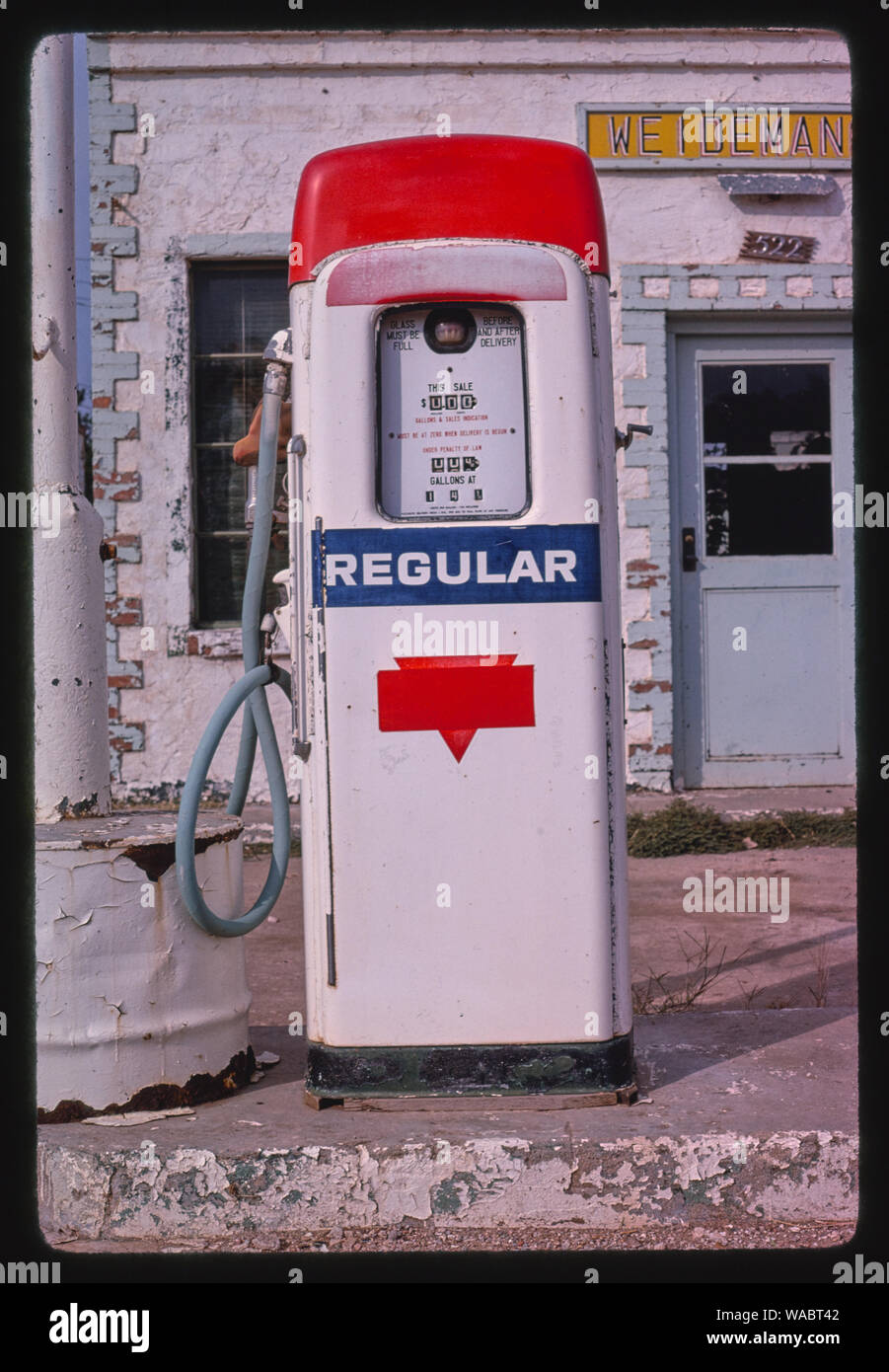 Conoco gas pump hi-res stock photography and images - Alamy