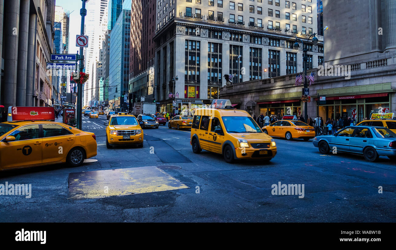 New York City, USA, December 27, 2014, Many yellow taxi cars driving ...