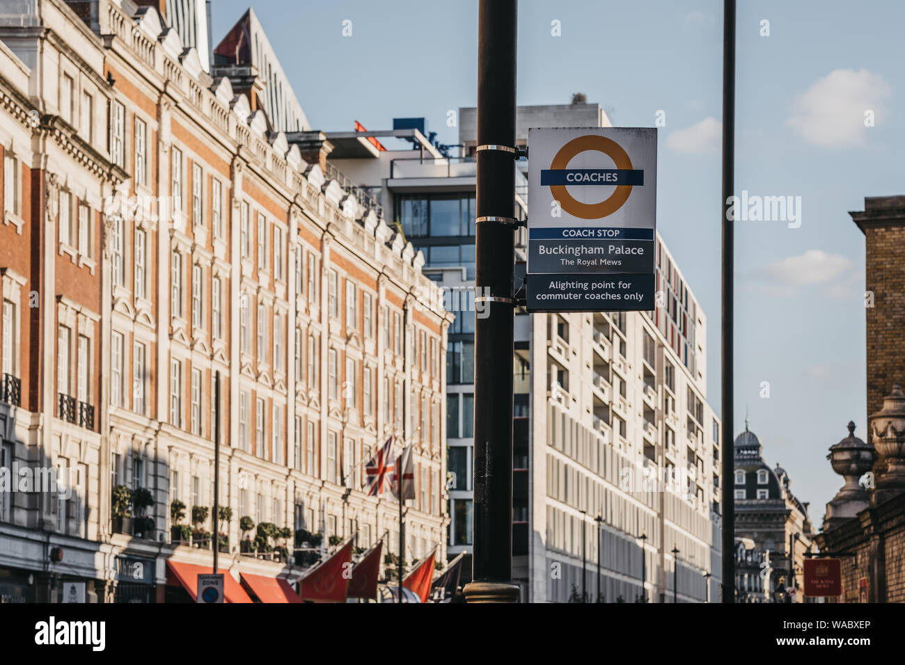 London, UK - July 15, 2019: Coach stop sign for Buckingham Palace, the ...